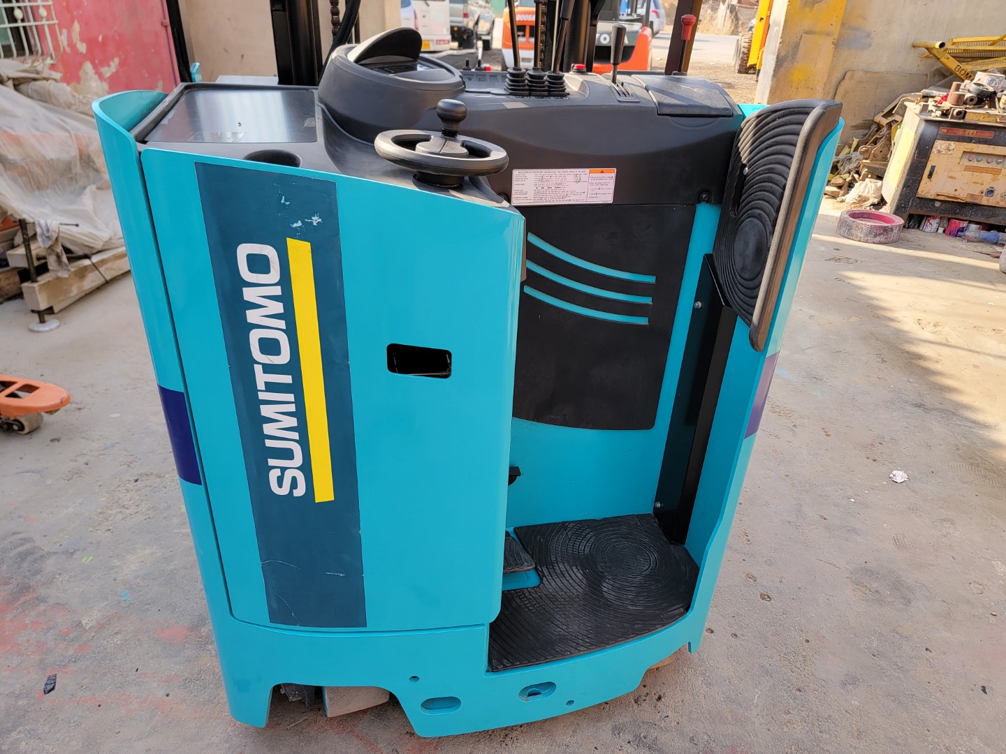 Sumitomo QuaPro-R10 (13) – RAFIQ BROTHERS – Material Handling Equipment ...
